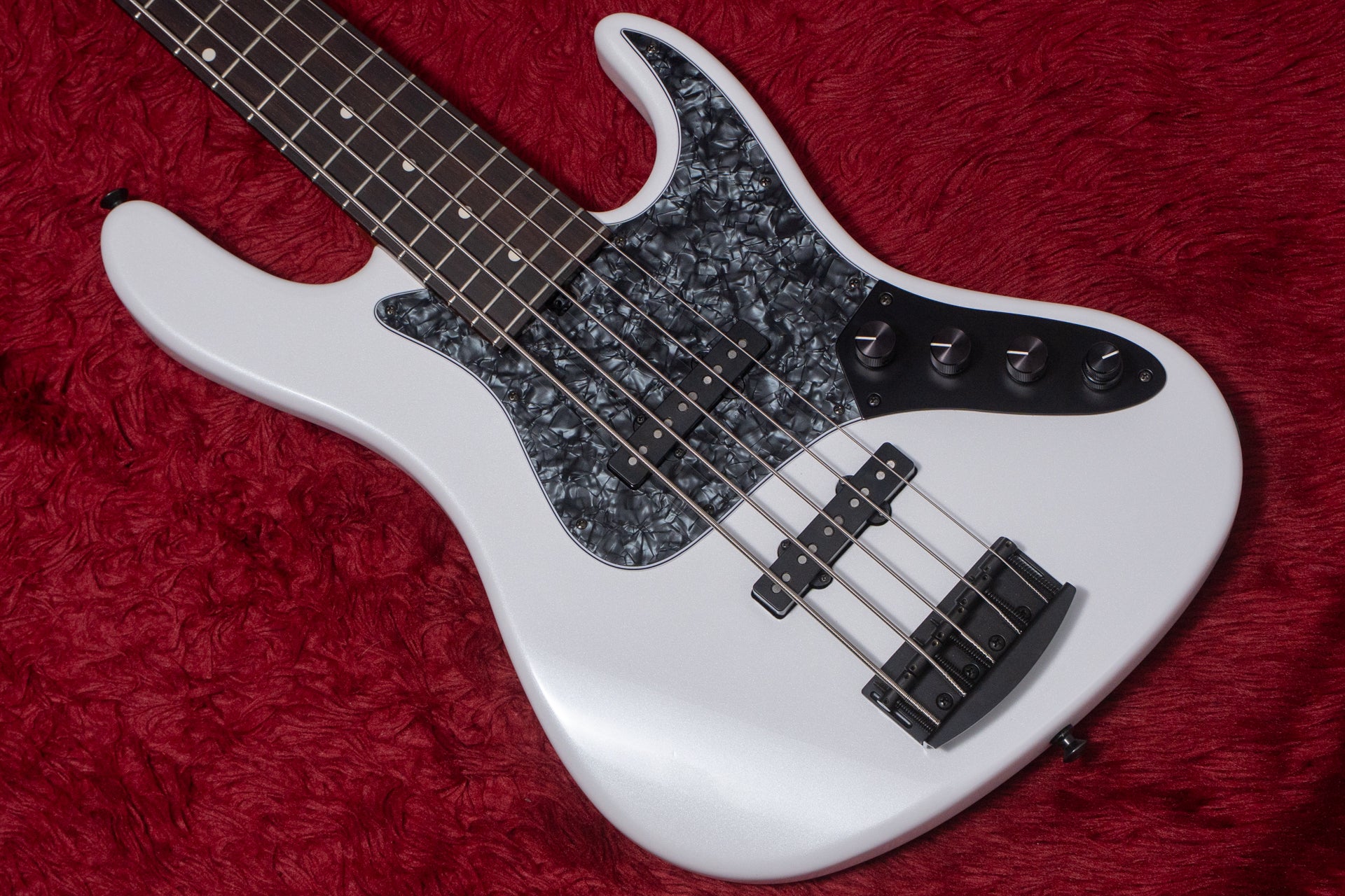 【used】Kikuchi Guitars / Custom Bass 5 Snowflake White Pearl 3.605kg #1 ...