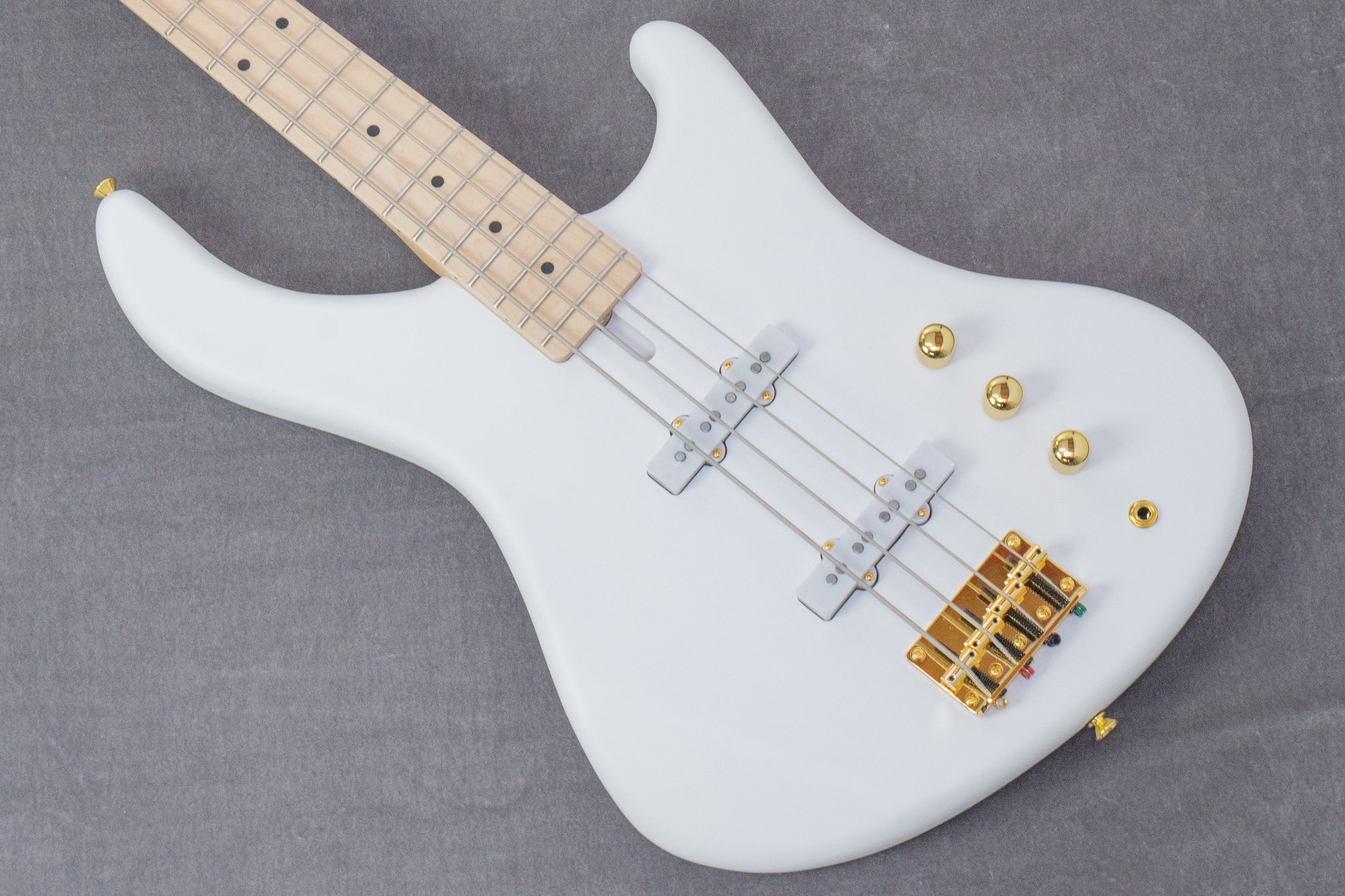 【new】Ace Bass / AB4-STD White 3.82kg #AB-25075【GIB Yokohama】 – Bass ...